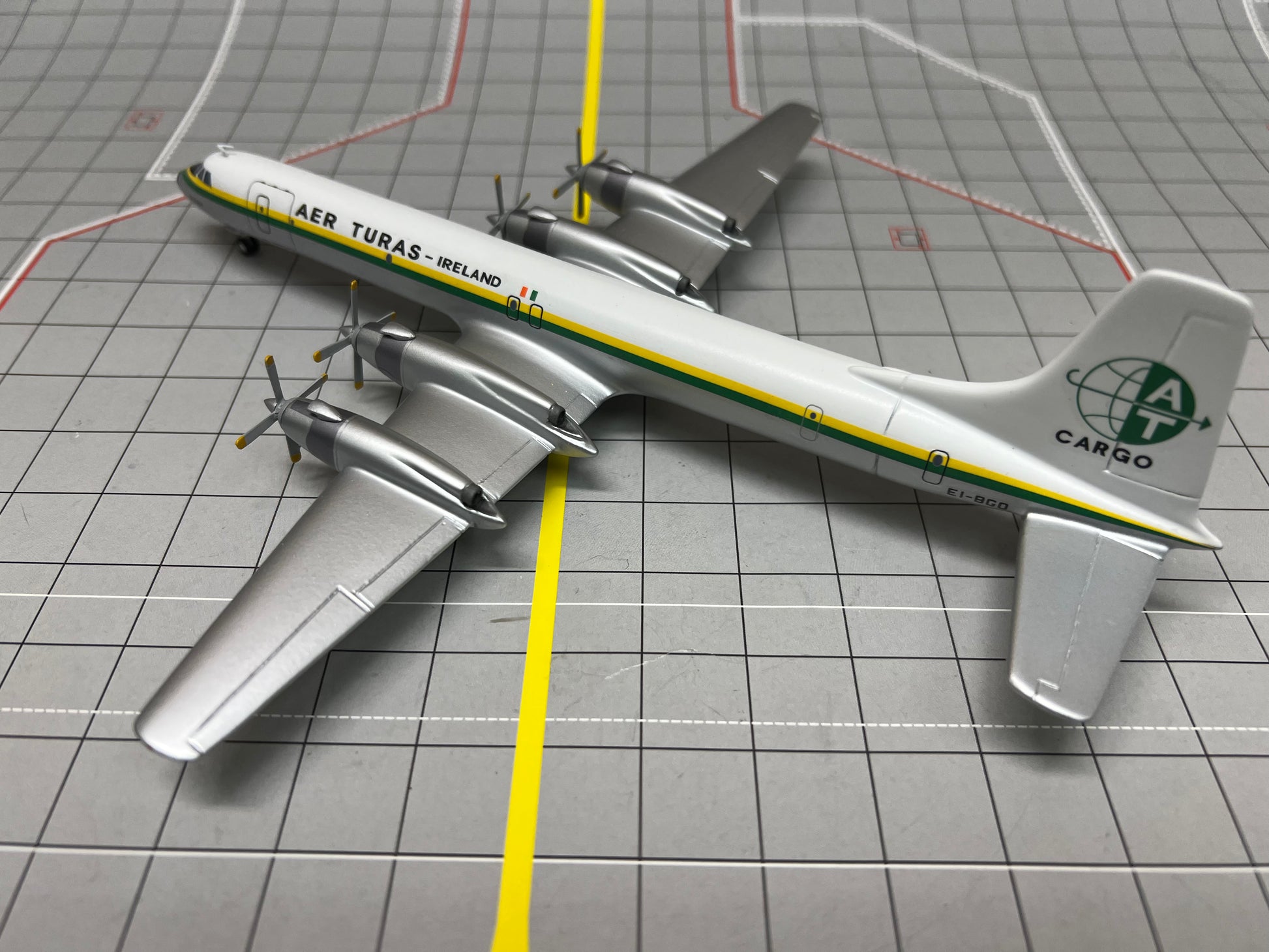 Sky Classics 1:200 Canadair CL-44J "Aer Turas" -MTS Aviation Models