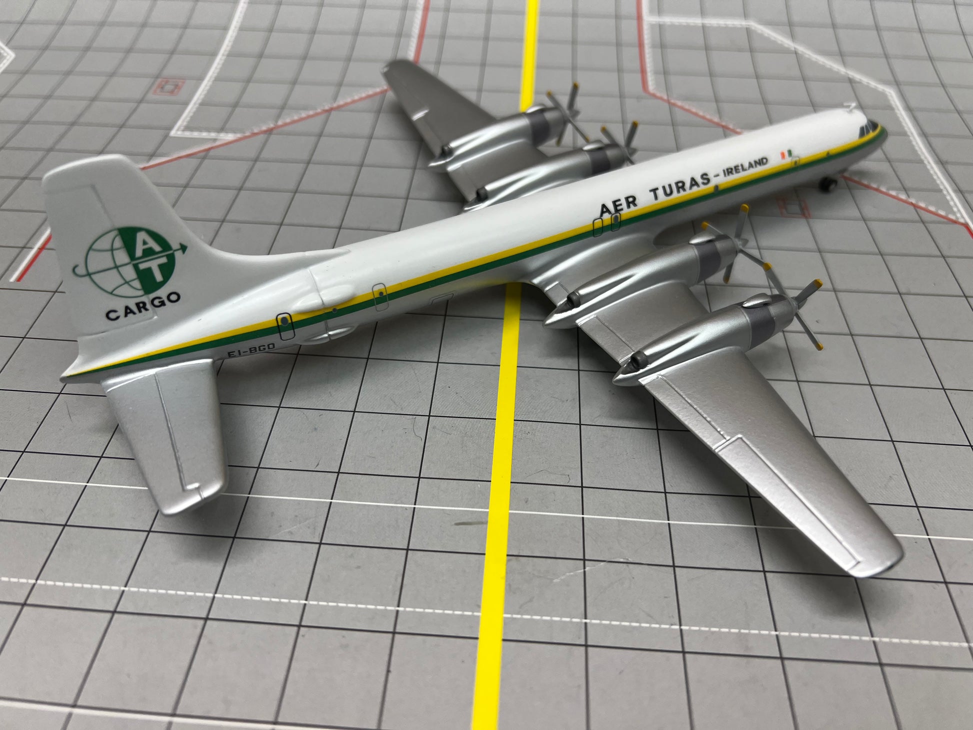 Sky Classics 1:200 Canadair CL-44J "Aer Turas" -MTS Aviation Models