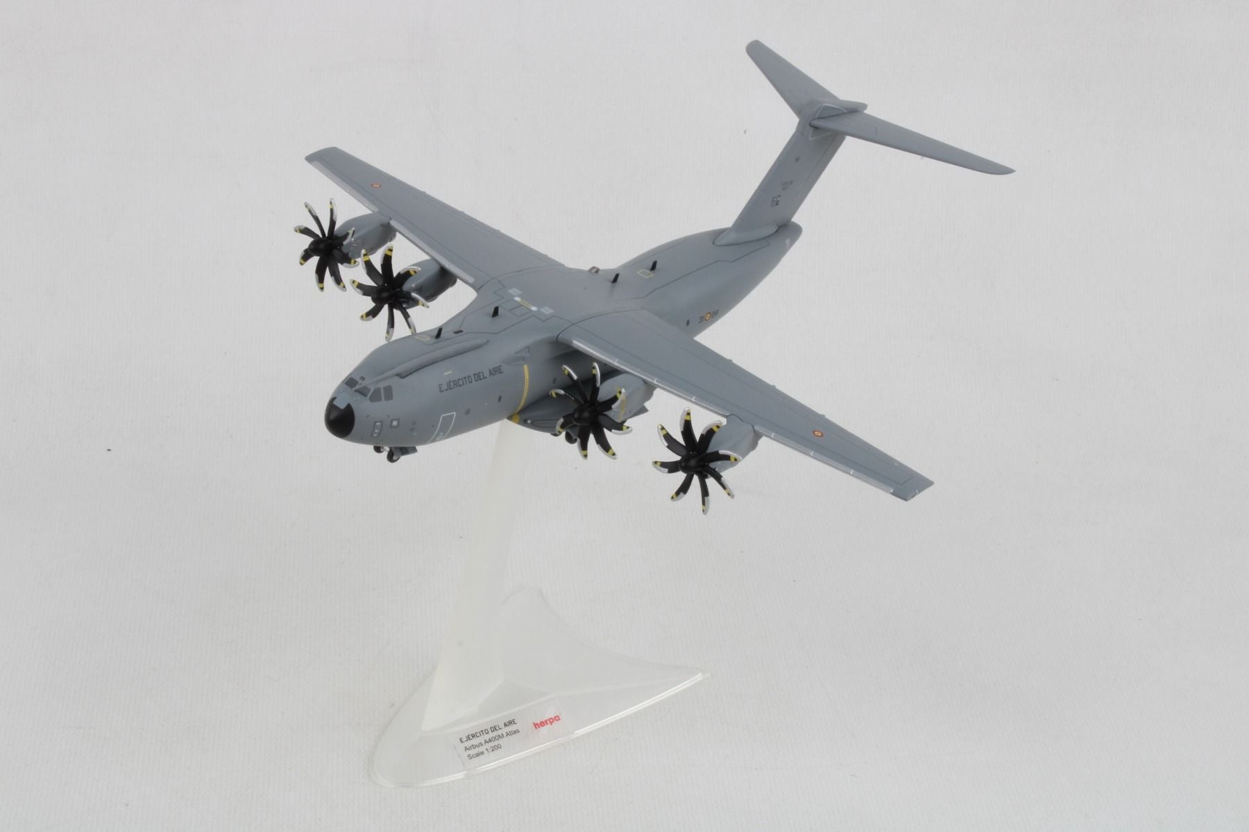 Herpa Wings 572729 1:200 Spanish Air force Airbus A400m – MTS Aviation ...
