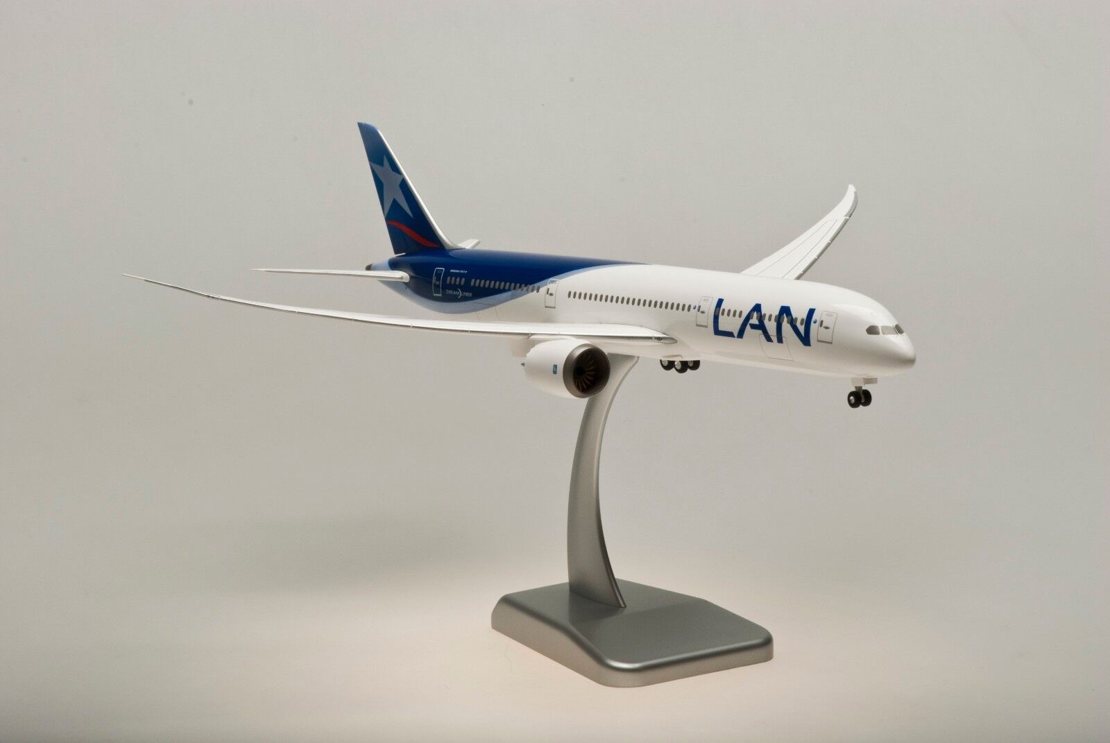 Boeing 787-9 Collection – Page 2 – MTS Aviation Models