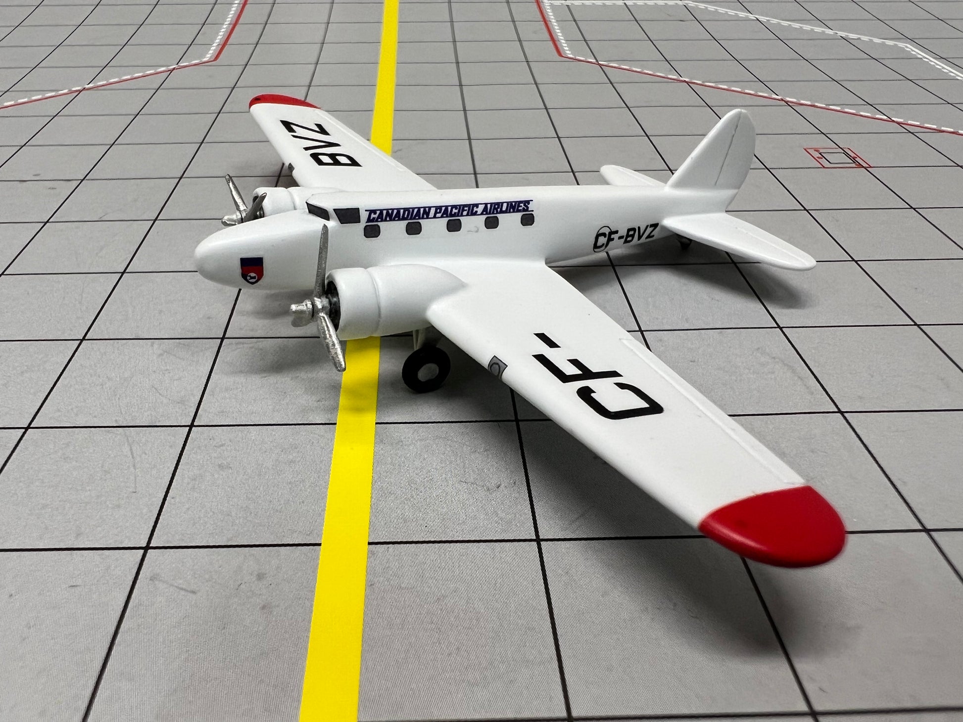 Sky Classics 1:200 Canadian Pacific Airlines Boeing 247 -MTS Aviation ...