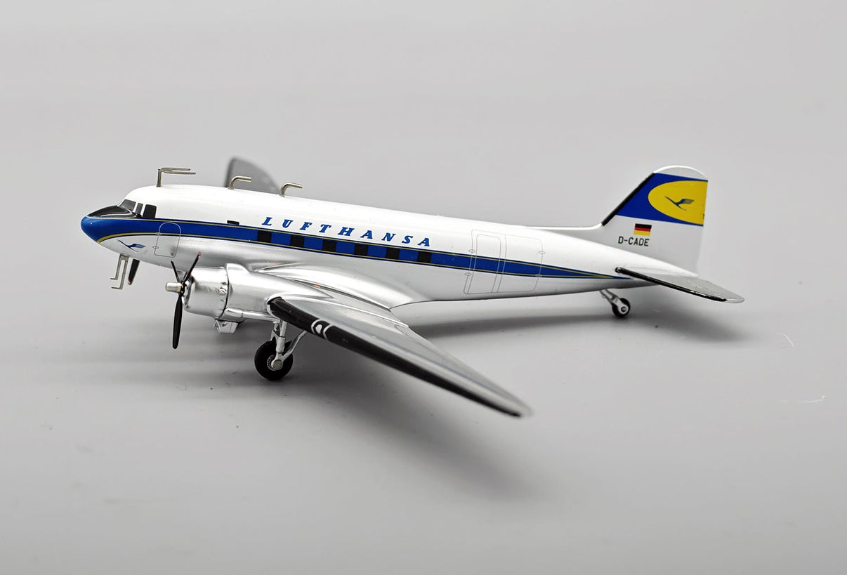 JFox JF-DC-3-002 1:200 DC-3 Lufthansa D-CADE – MTS Aviation Models