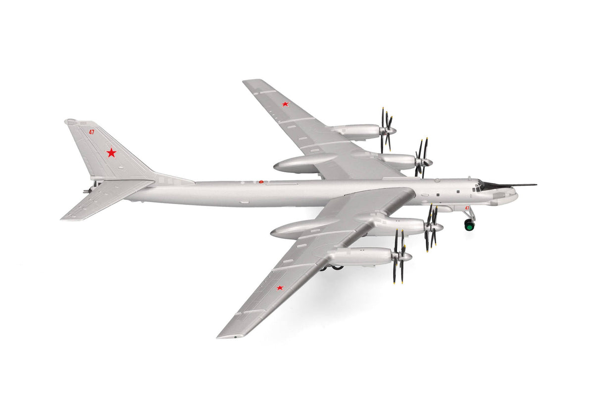 Pre-Order Herpa Wings 573832 1:200 Soviet Air Forces Tupolev TU-95MS B ...