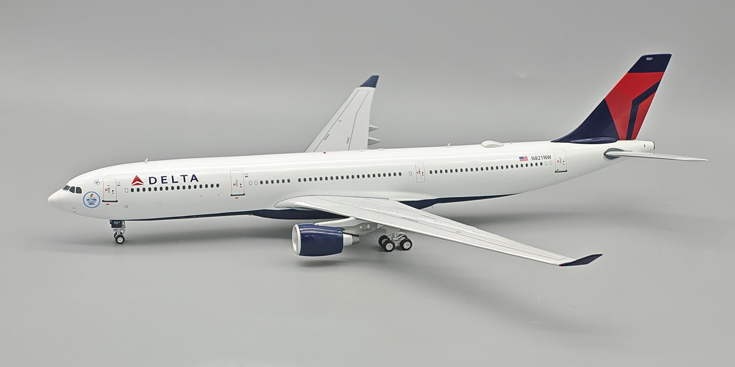 InFlight200 IF333DL0825 1:200 Delta Air Lines Airbus A330-323 N821NW ...
