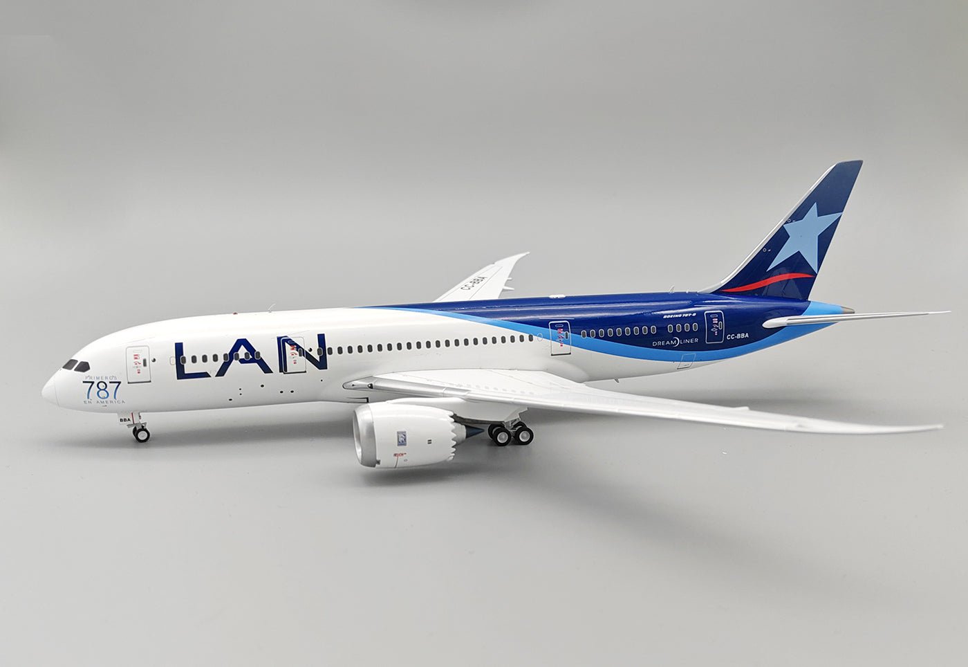 InFlight200 IF788LAN001 1:200 LAN Airlines Boeing 787-8 Dreamliner – MTS Aviation Models