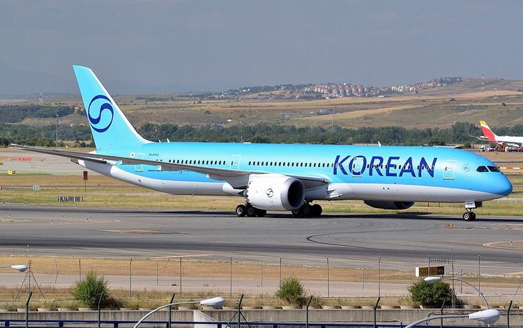 Phoenix 04660 1:400Korean Air 787-9 HL8081 – MTS Aviation Models