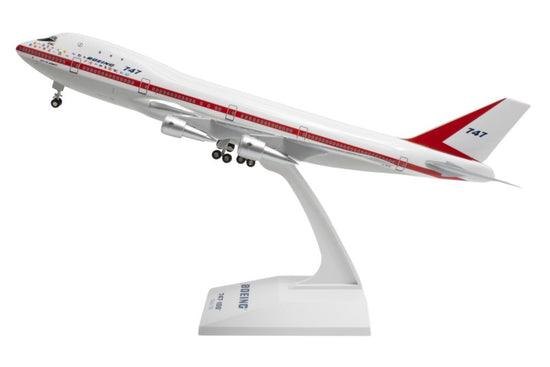 SkyMarks SKR1165 1:200 Boeing 747-100 City of Everett – MTS Aviation Models