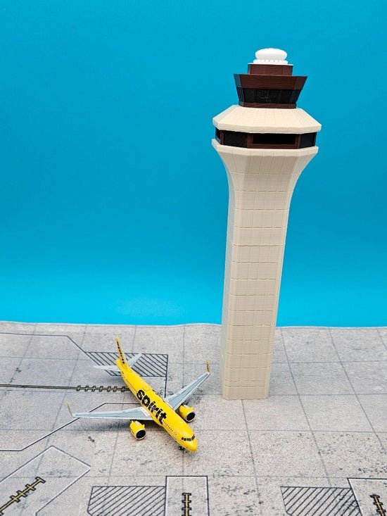 1:400 Detroit Metropolitan Wayne County Airport (DTW) ATC tower – MTS ...